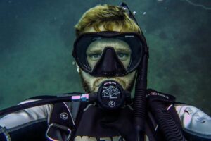 Can You Bring SCUBA Gear On a Plane? TSA Rules 2026